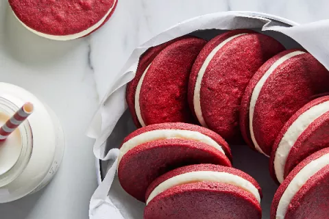 Red Velvet Sandwich Cookies | Redpath Sugar