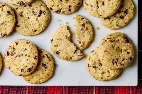 Slice & Bake Cranberry-Pistachio Cookies | Redpath Sugar
